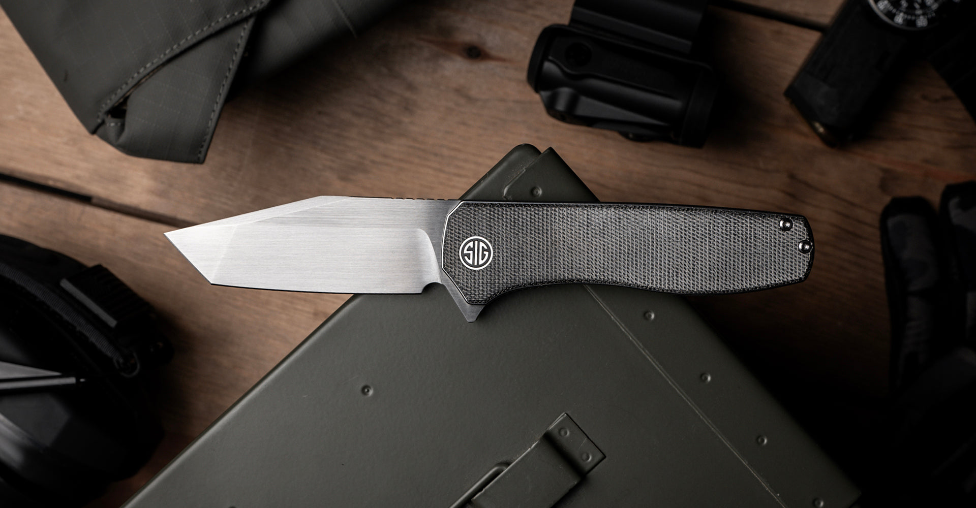 EIKONIC Knife Company