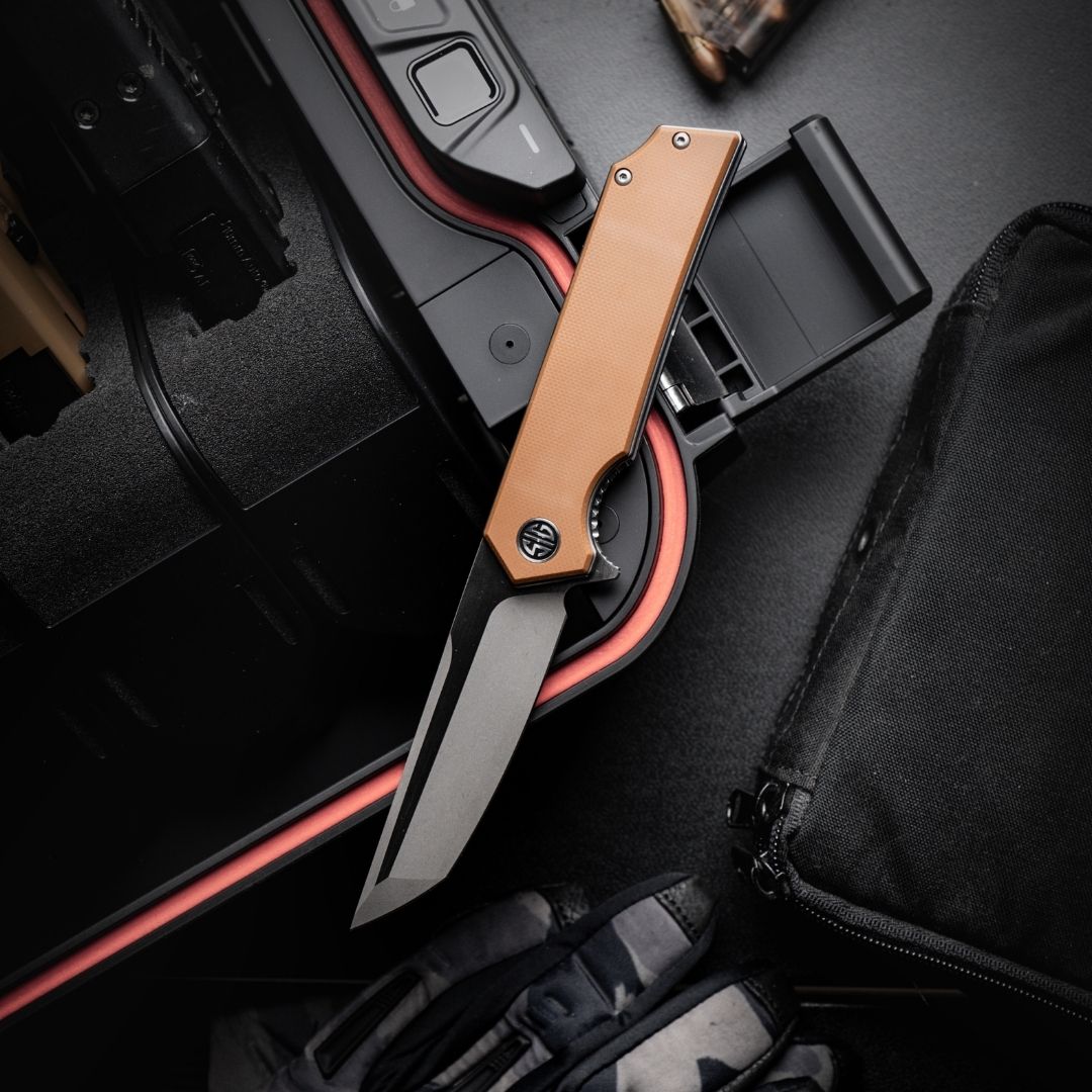 EIKONIC Knife Company